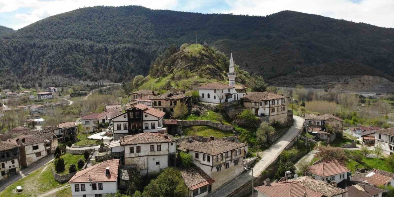 Osmanlı’nın İlk Fethettiği Topraklardaki Bu Evler Görenleri Tarihi ...